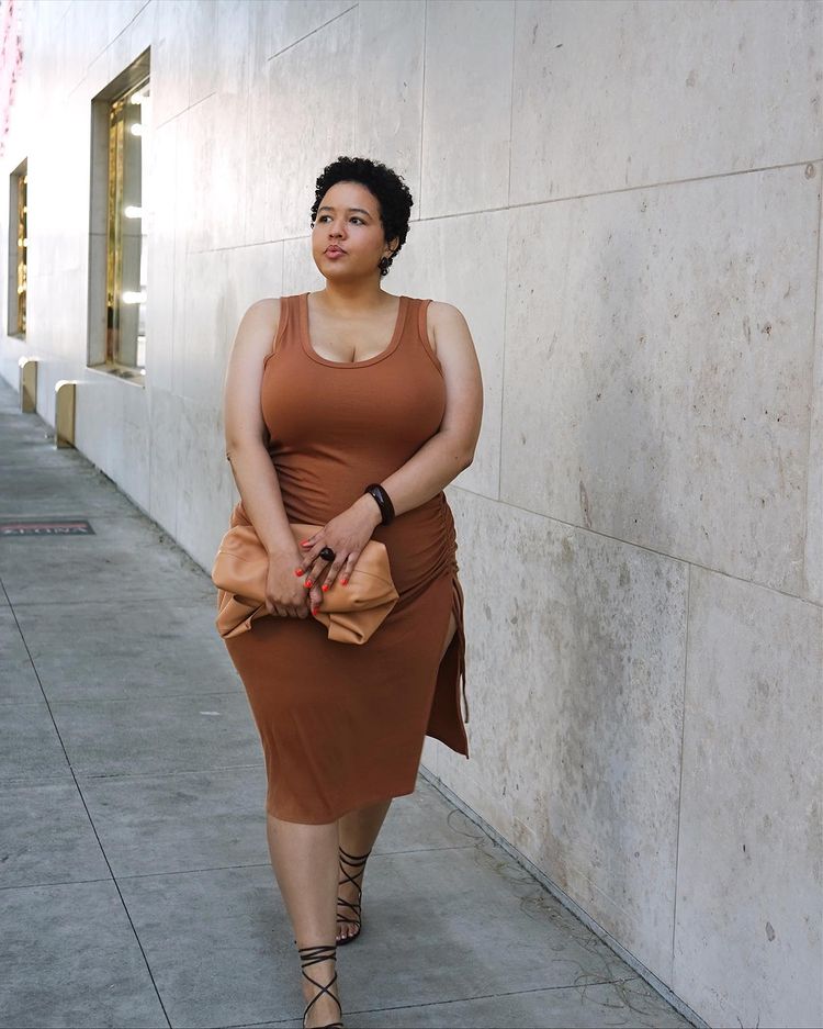 Plus Size Models: Everything You Should Know About (2022)