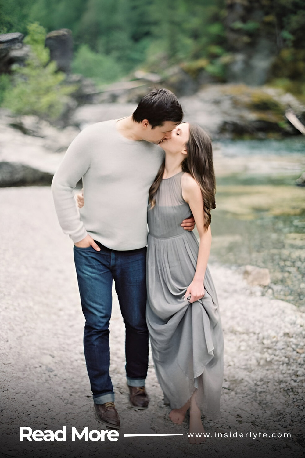 14 Cute Fall Outfit Ideas for Couples
