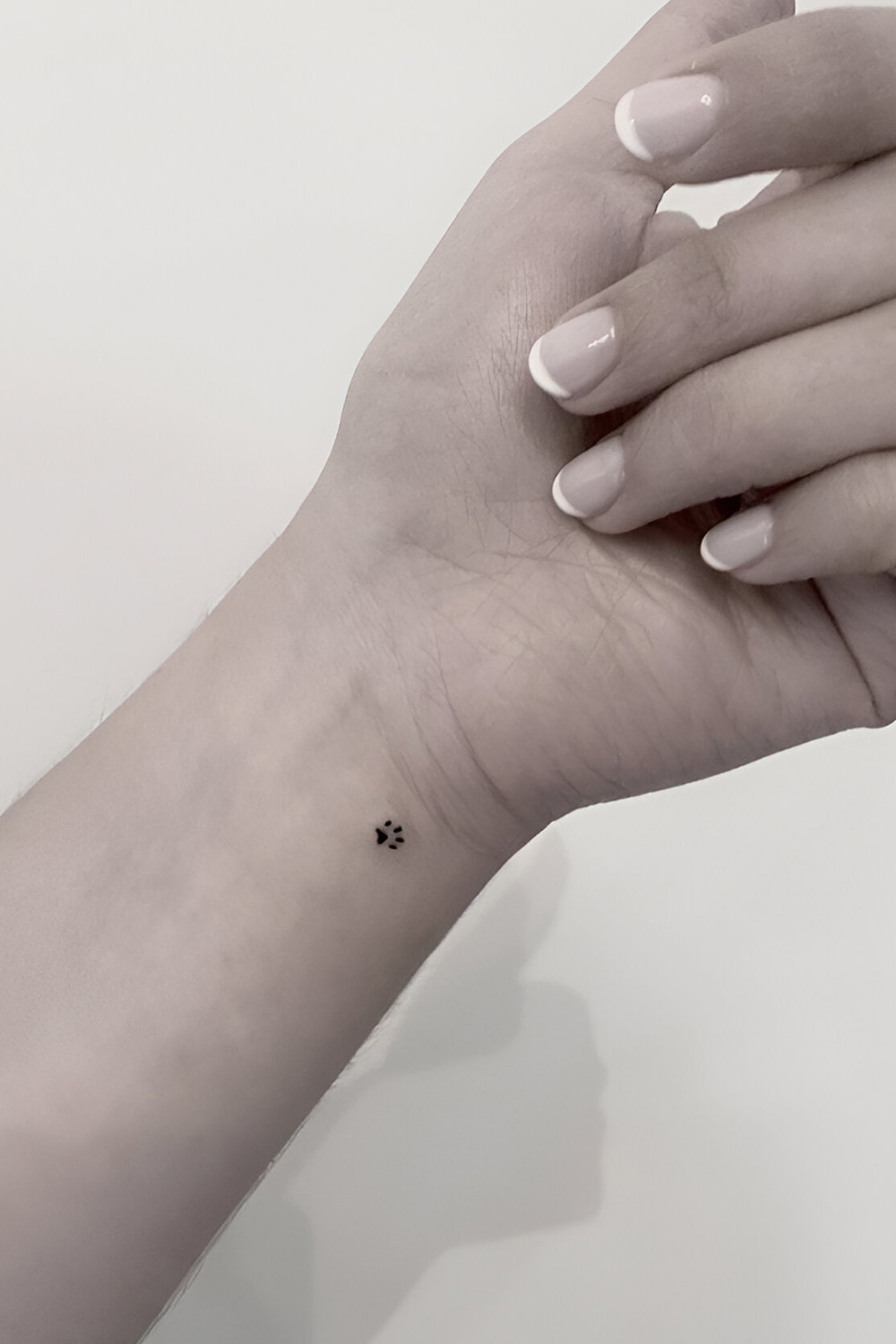 24 Chic and Subtle Small Tattoos Every Girl Will Love