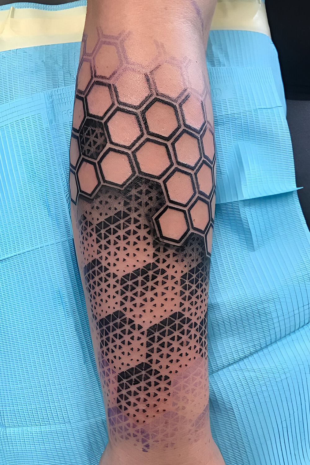 21+ Geometric Tattoo Ideas That Are Perfectly Balanced and Bold