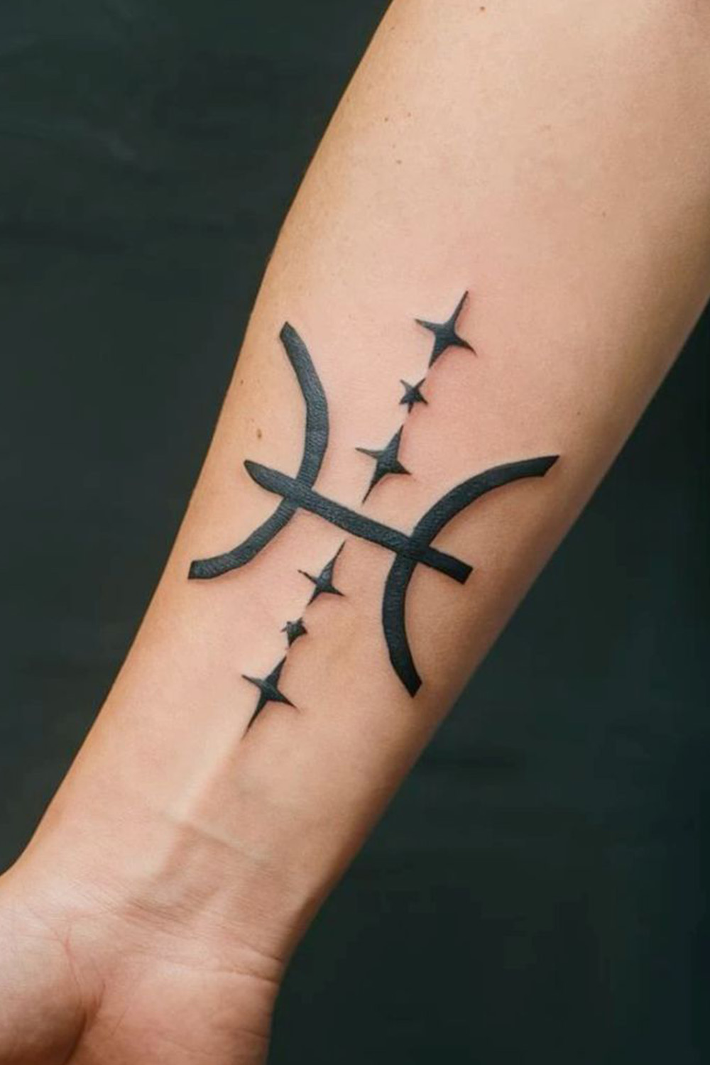 Wrist and Hand Tattoos: 25 Stunning Designs You’ll Love