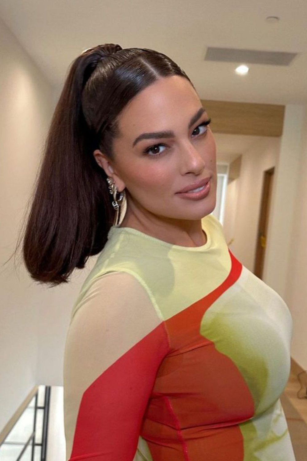 18 Trendy Straight Ponytail Hairstyles You Need to Try