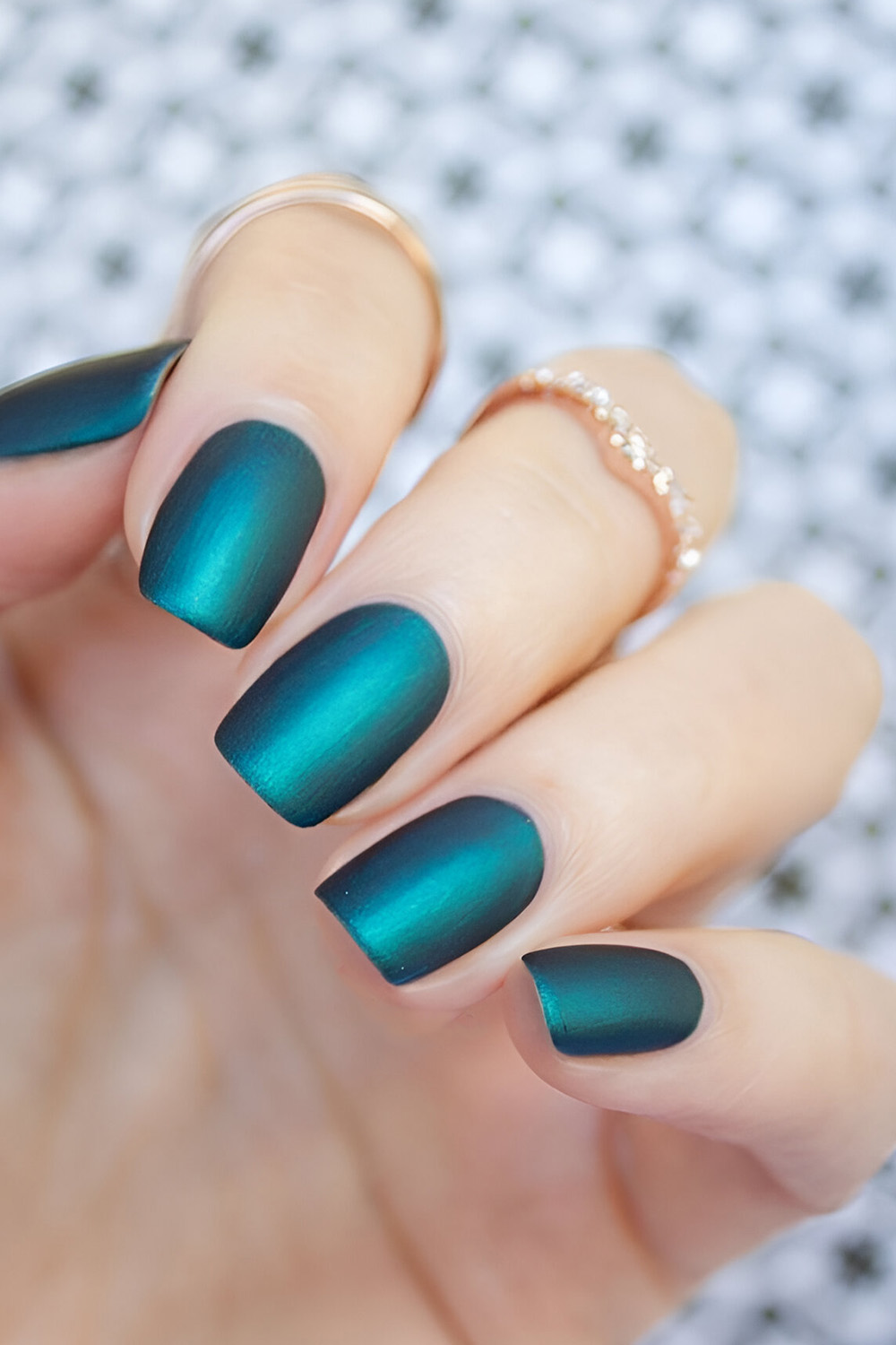 50+ Fall Nail Colors for Your Next Salon Visit