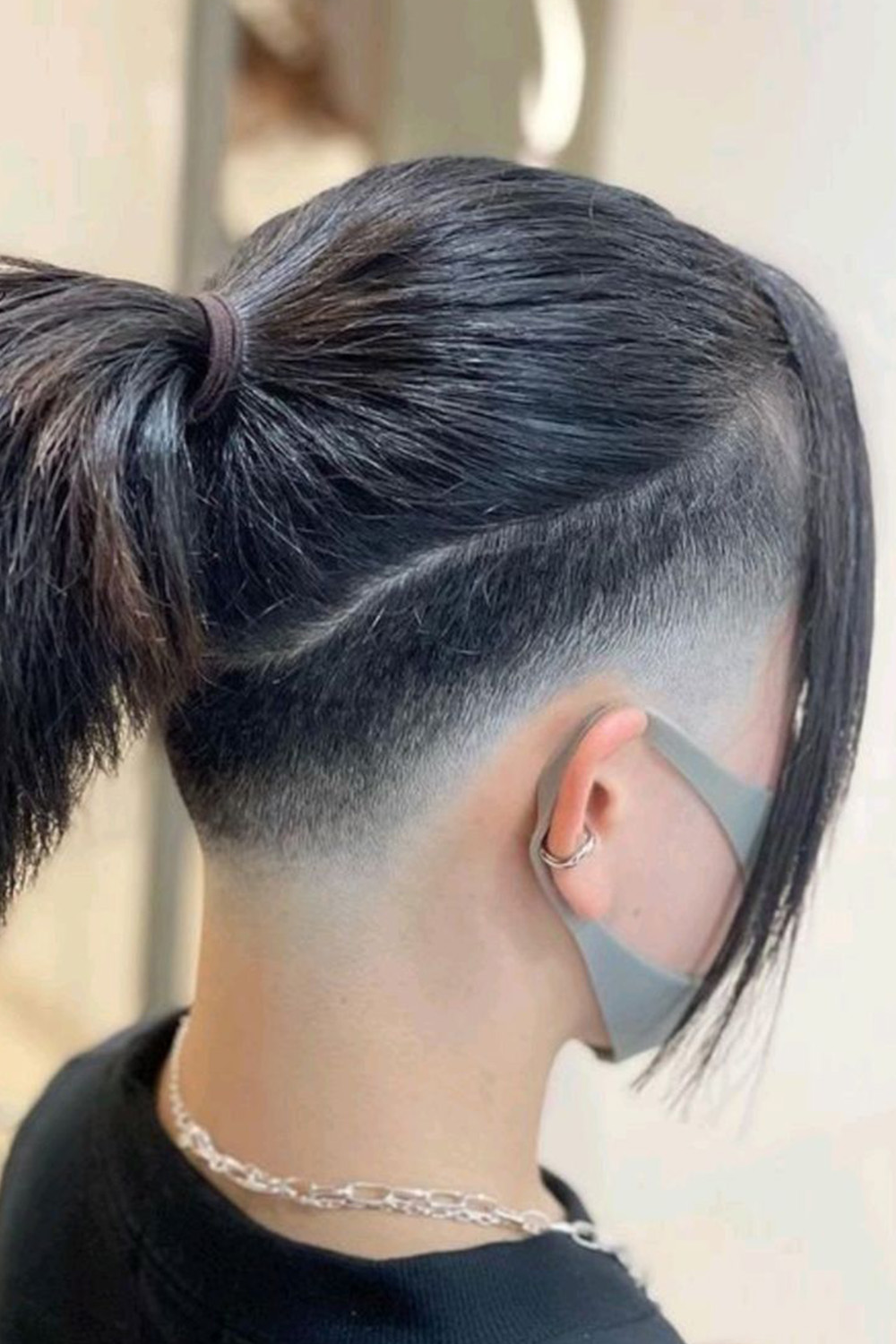 25 Long Wolf Cut Ideas for an Effortless Glam