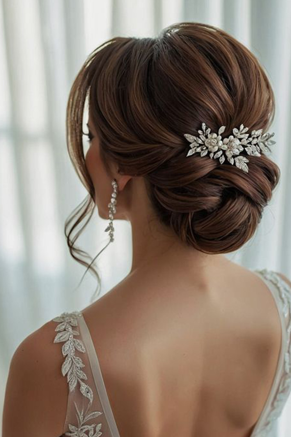 30 Stunning Bridal Hairstyles for 2025 - Insiderlyfe
