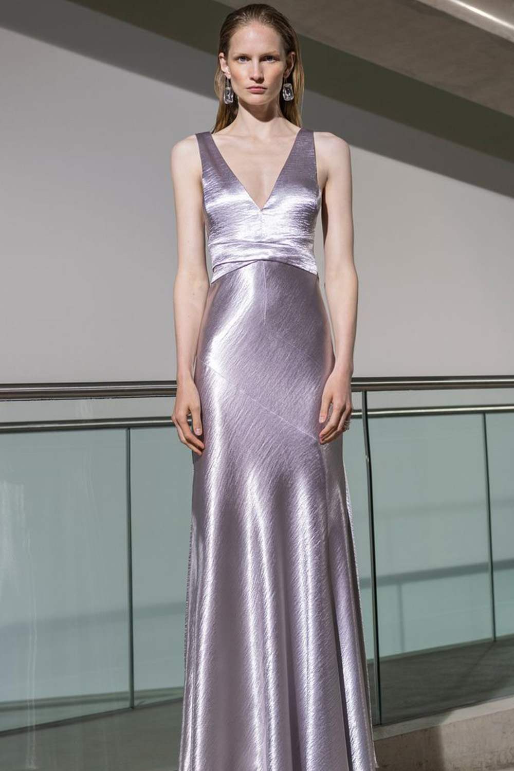 39 Flowing Long Dresses That Exude Sophistication - Insiderlyfe