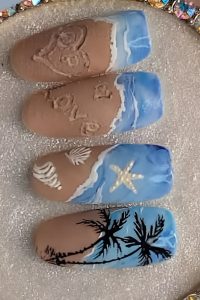 28 Vacation-Ready Tropical Nail Designs - Insiderlyfe