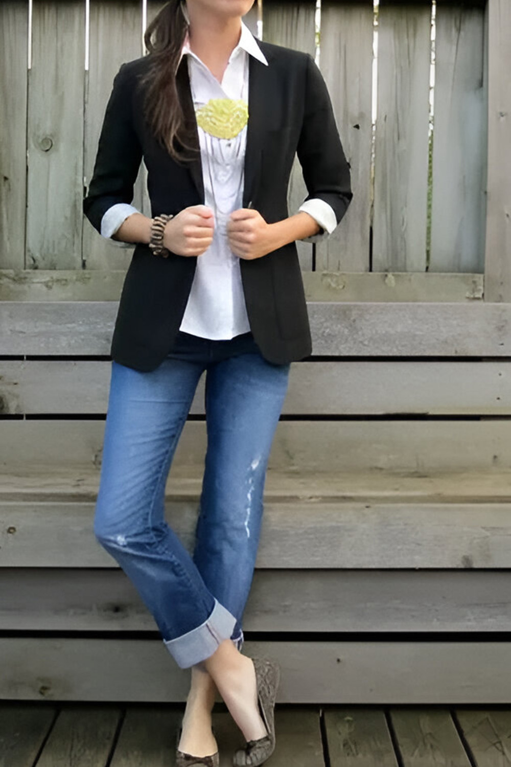 30 Graduation Outfit Ideas That Photograph Well - Insiderlyfe