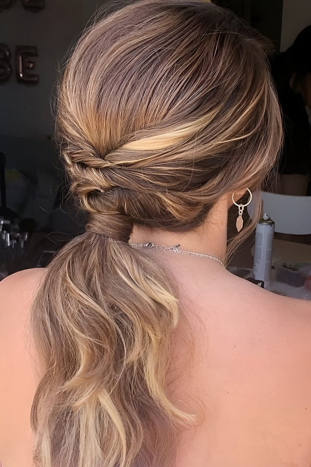 20+ Must-Try Shoulder-Length Styles for a Hot Summer - Insiderlyfe
