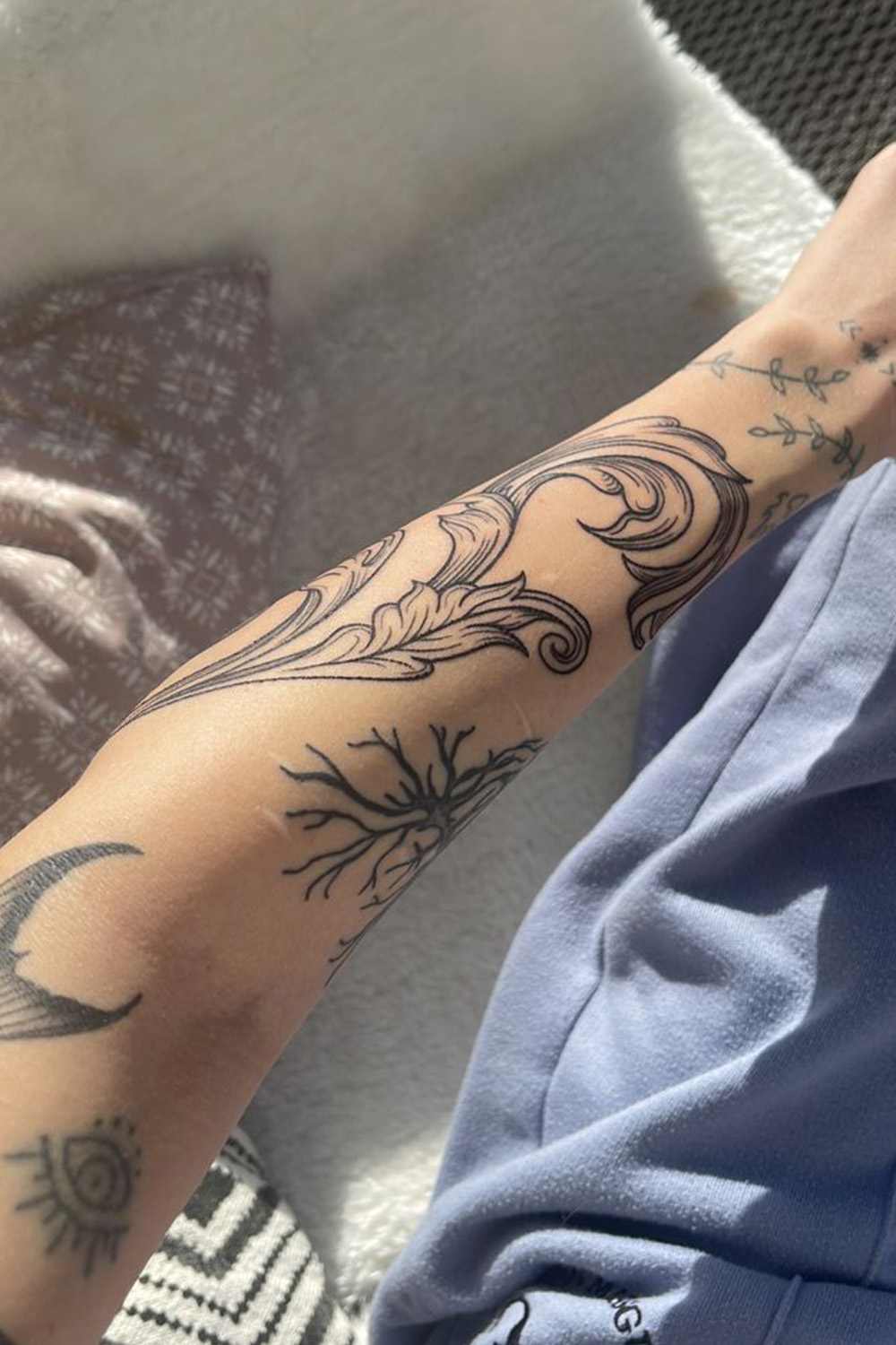 30+ Filigree Tattoos to Inspire You - Insiderlyfe