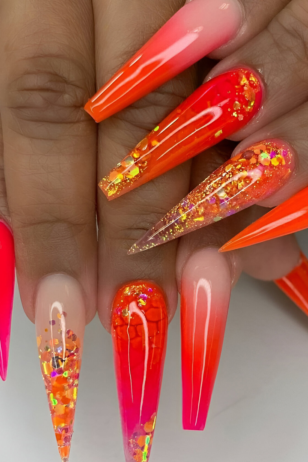30+ Bright Neon Nail Ideas That Scream Summer - Insiderlyfe
