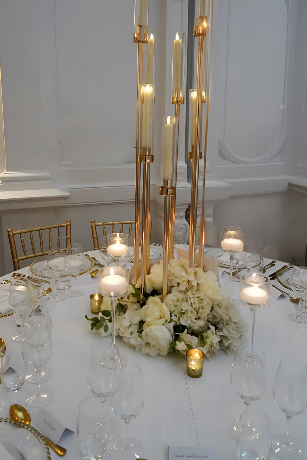 30+ Stunning Centerpieces To Dress Up Your Table - Insiderlyfe