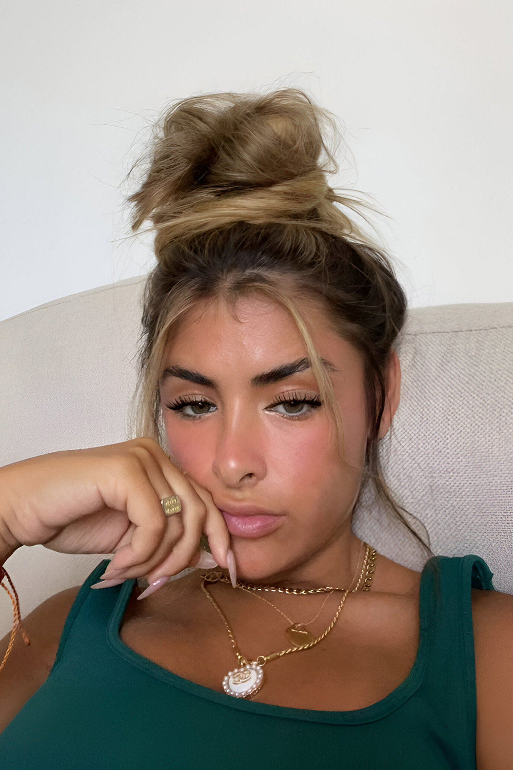 33 Low-Maintenance Hairstyles for Hot, Humid Days - Insiderlyfe