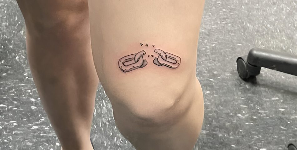 25 Tattoos That Tell a Story (Without Words) - Insiderlyfe
