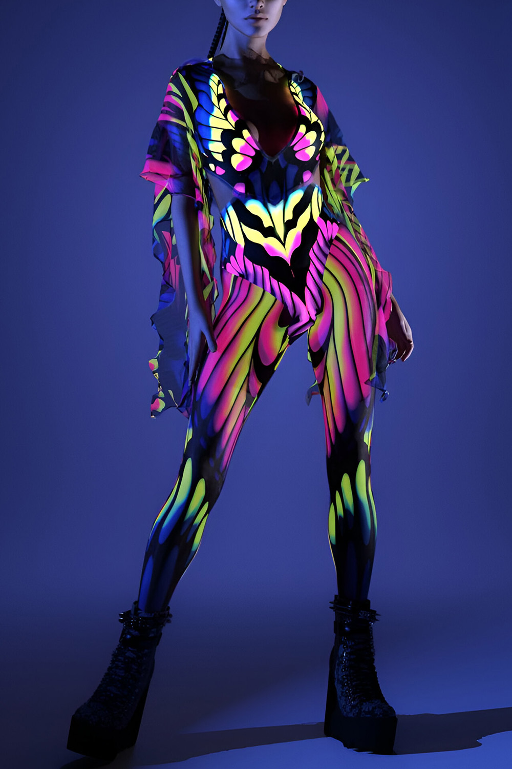 15 Celestial-Inspired Rave Outfits to Try in 2025 - Insiderlyfe