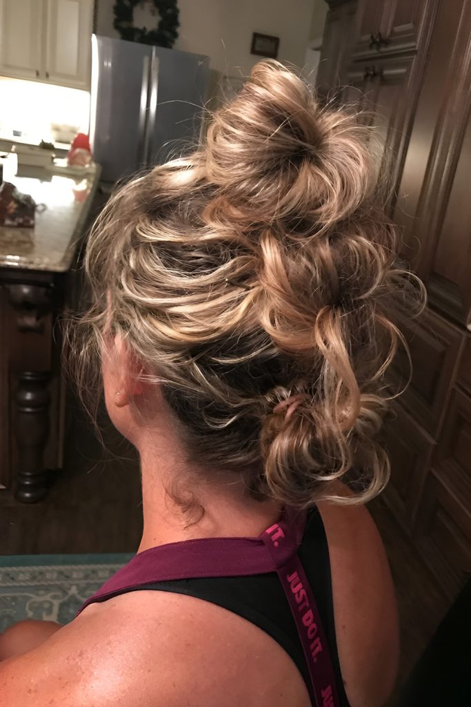 20 Classy Summer Hairstyles for Women in 2025 - Insiderlyfe