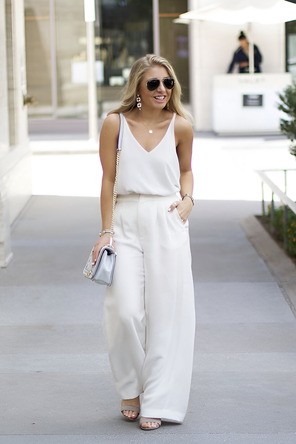 12 Must-Have Summer Wardrobe Essentials for 2025 - Insiderlyfe