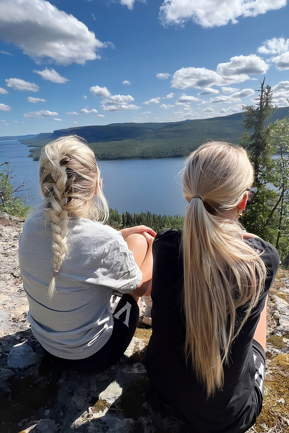 49 Trail-Tested Hairstyles to Keep Your Hair in Place While Hiking ...