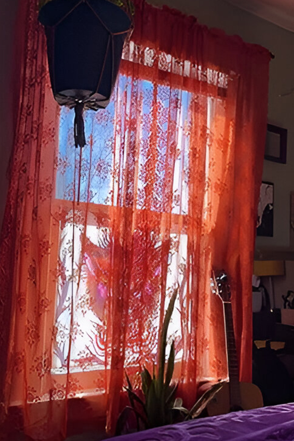 25+ Cherry-Inspired Bedrooms with Retro Romance Vibes - Insiderlyfe