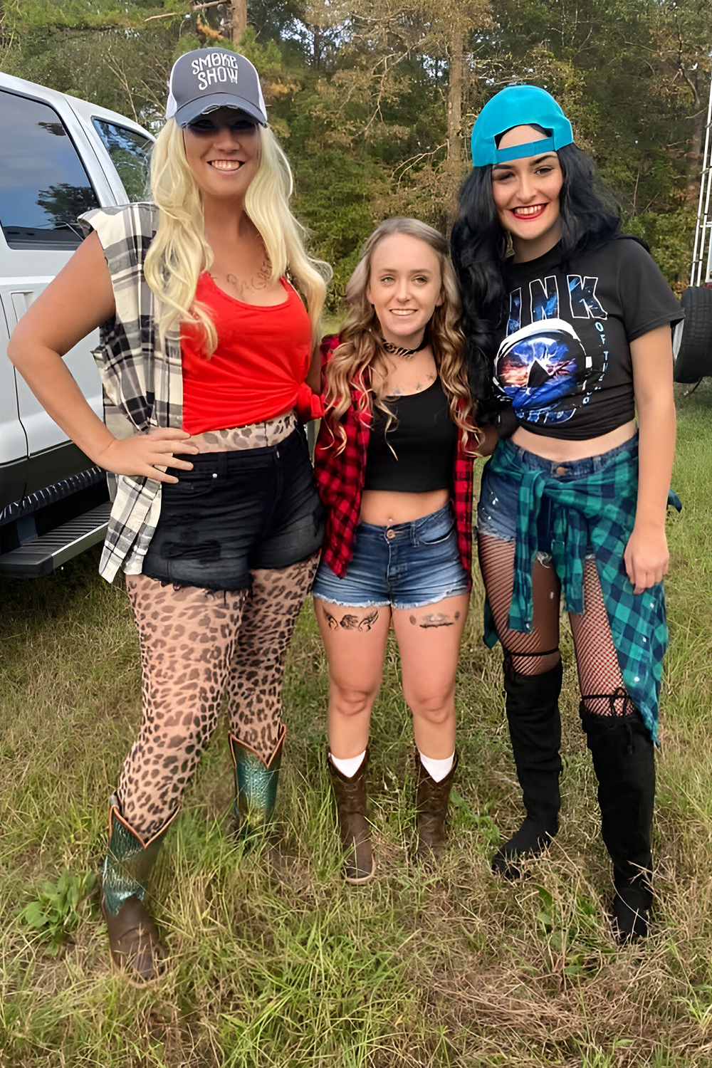 Tacky Chic: 14 Looks That Nail the Trashy Party Vibe - Insiderlyfe