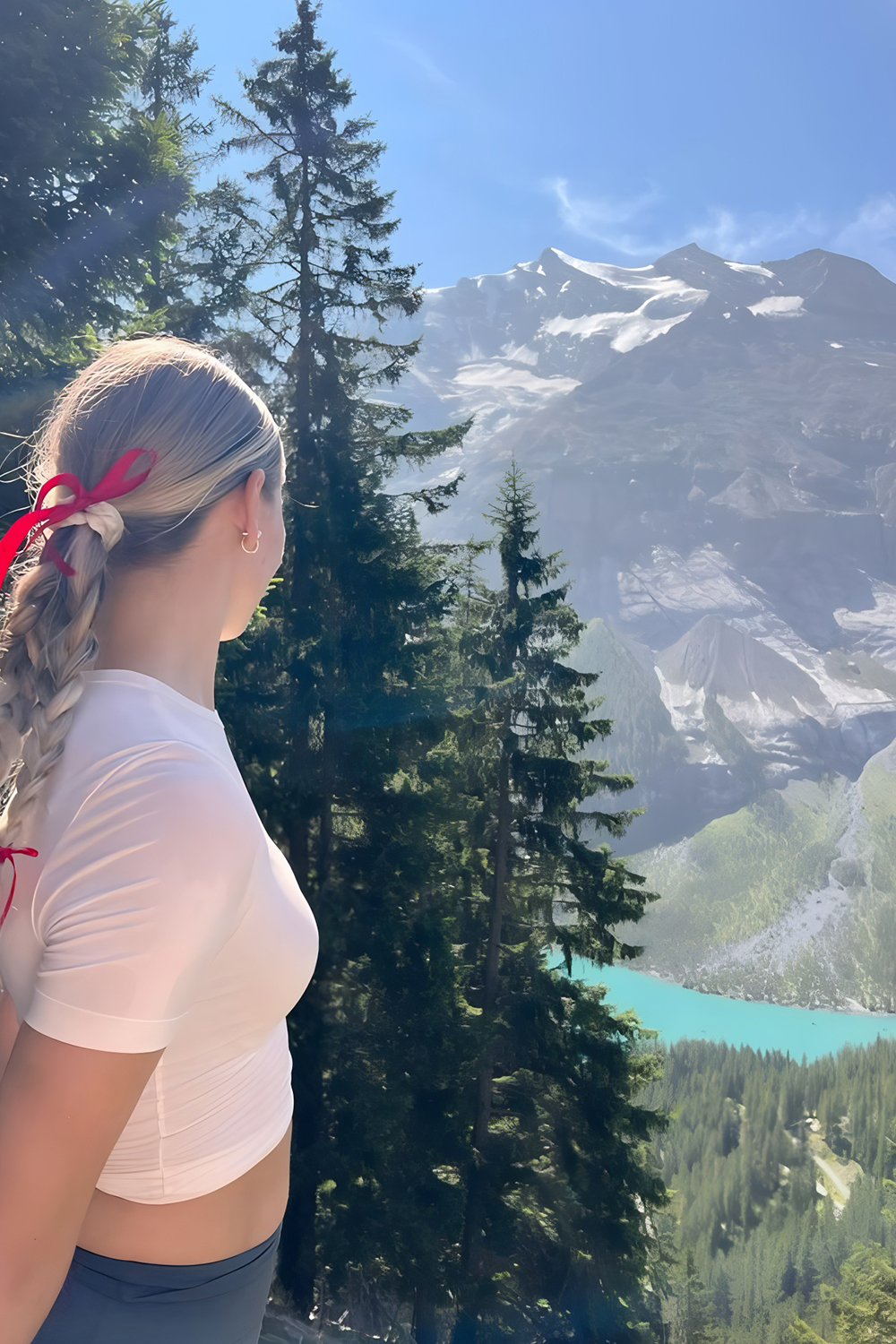49 Hiking Hairstyles That Survive Every Trail - Insiderlyfe