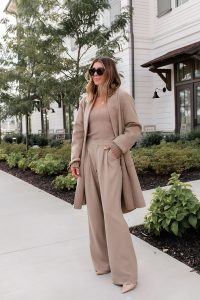 Warm & Earthy: 2025 Fall Colors to Build Your Closet Around - Insiderlyfe