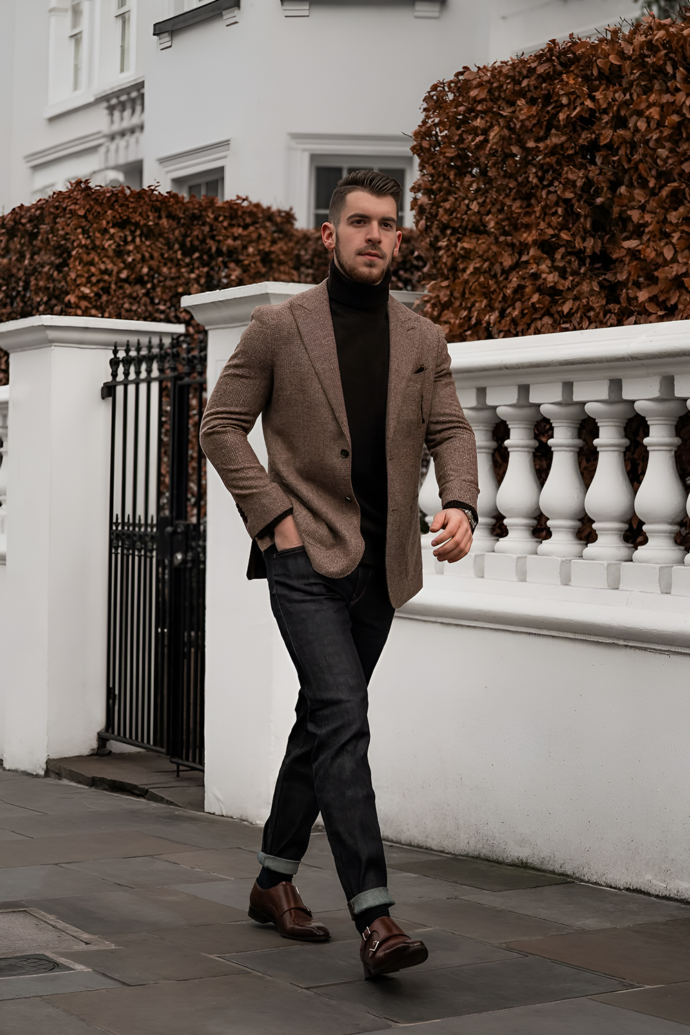 11 Effortless Office Outfits for the Modern Man - Insiderlyfe