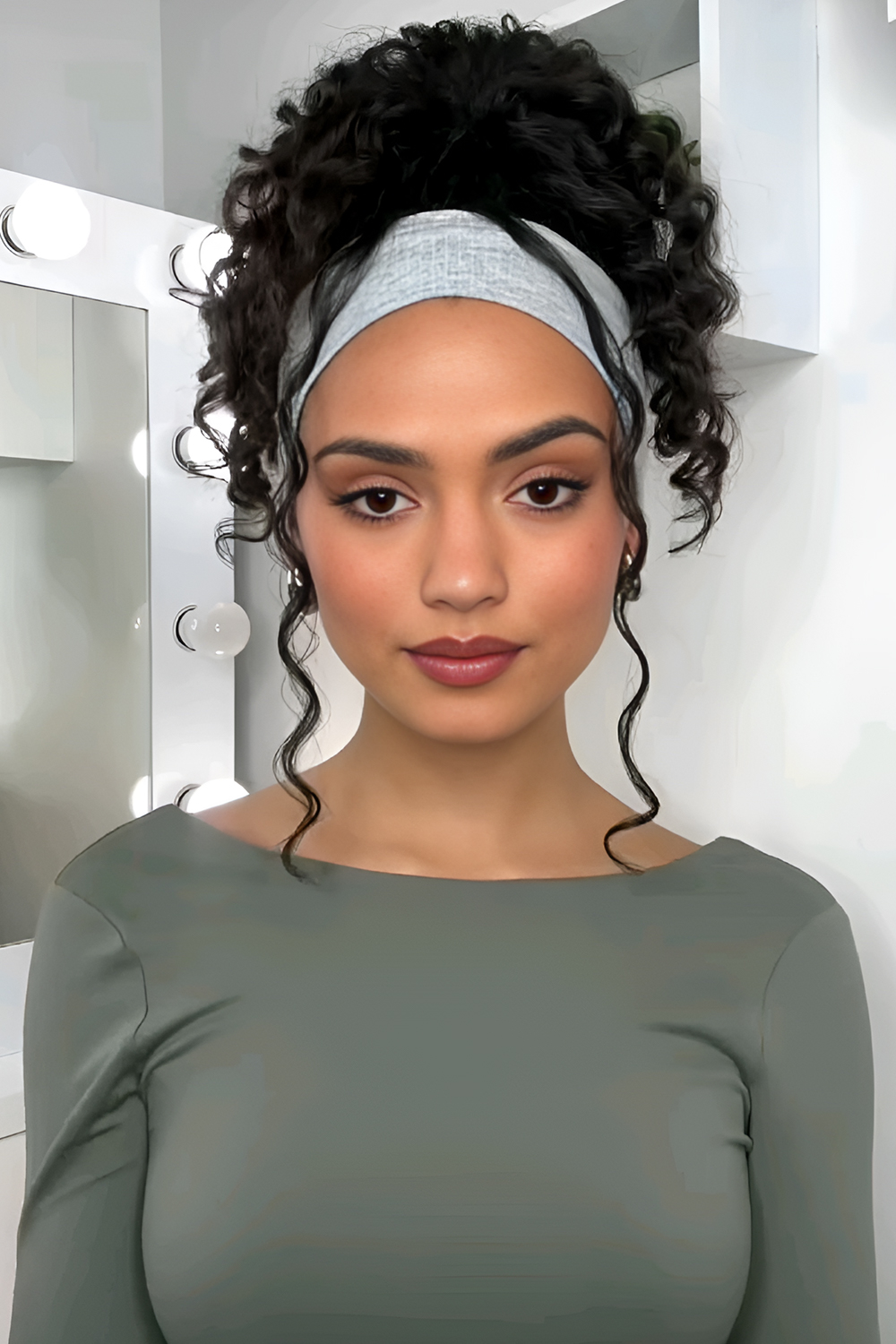 Curls at Ease: 10 Stylish Low-Tension Hair Ideas - Insiderlyfe