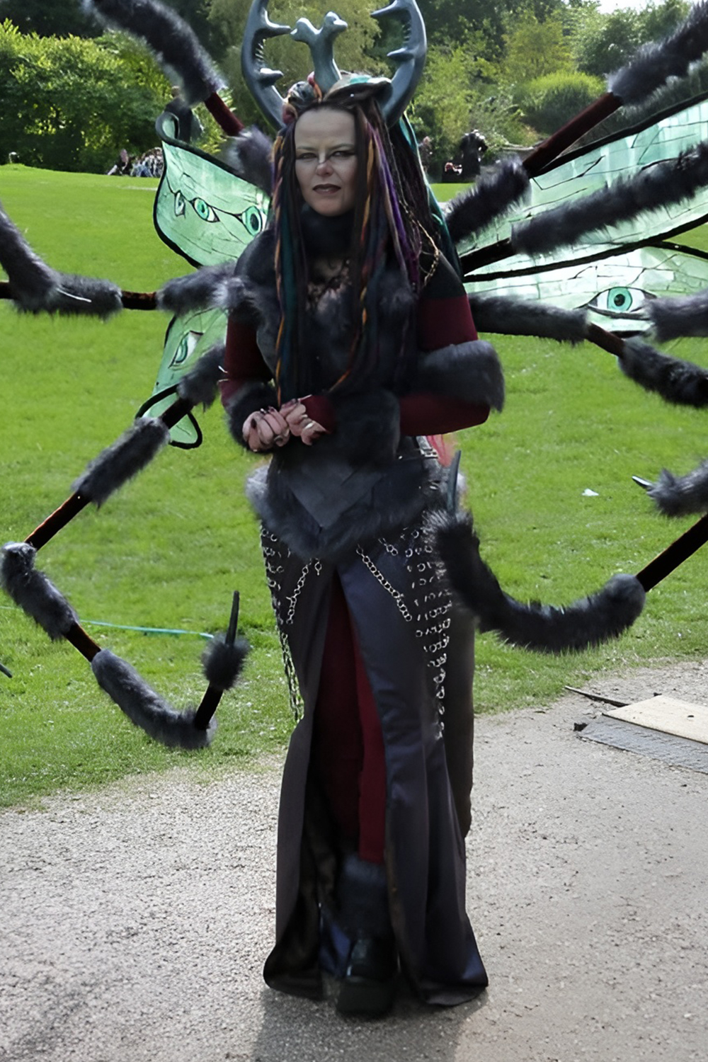 14 Stunning Spider Costumes for a Spooky Halloween - Insiderlyfe