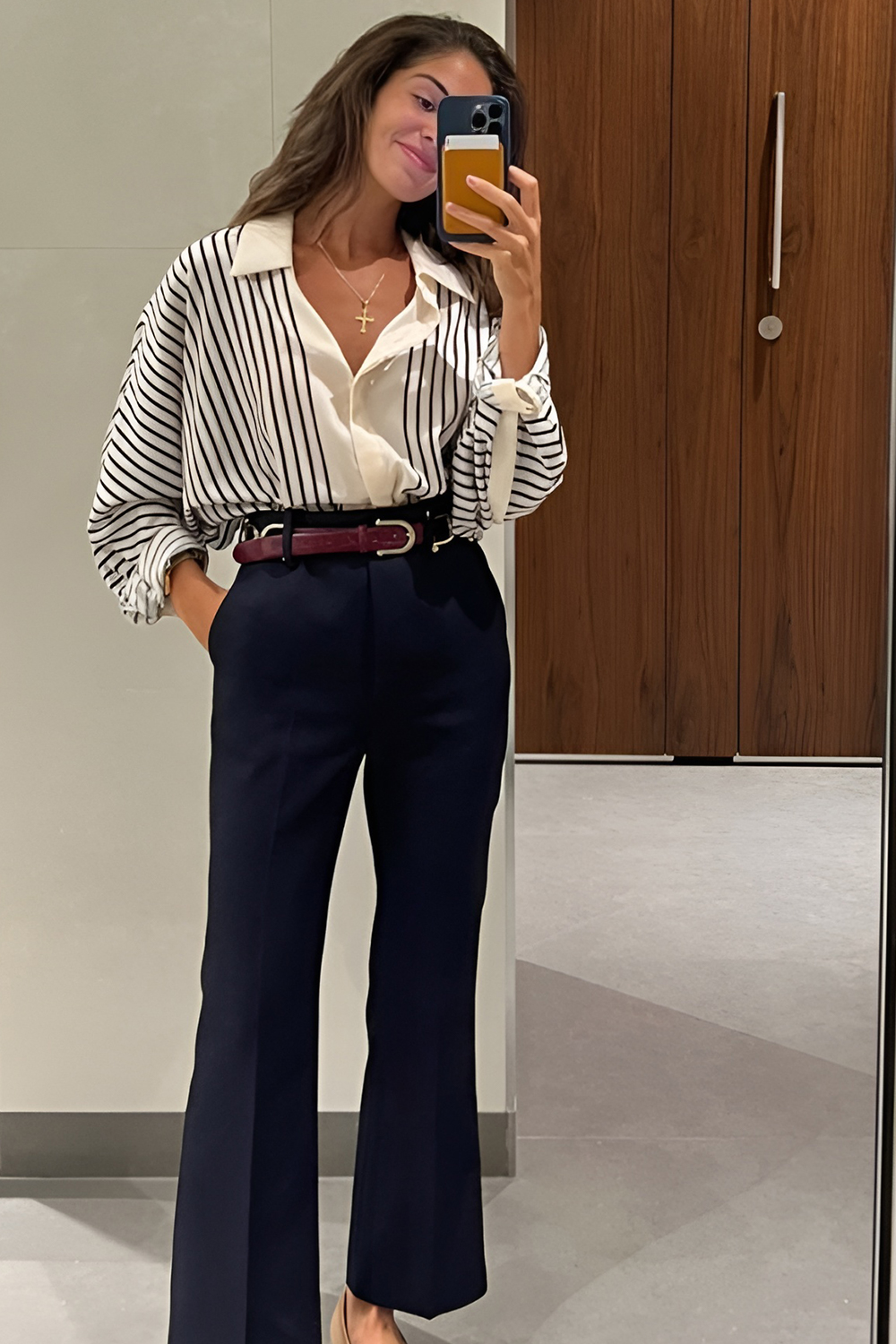 25 Professional Interview Looks Women Rely On - Insiderlyfe