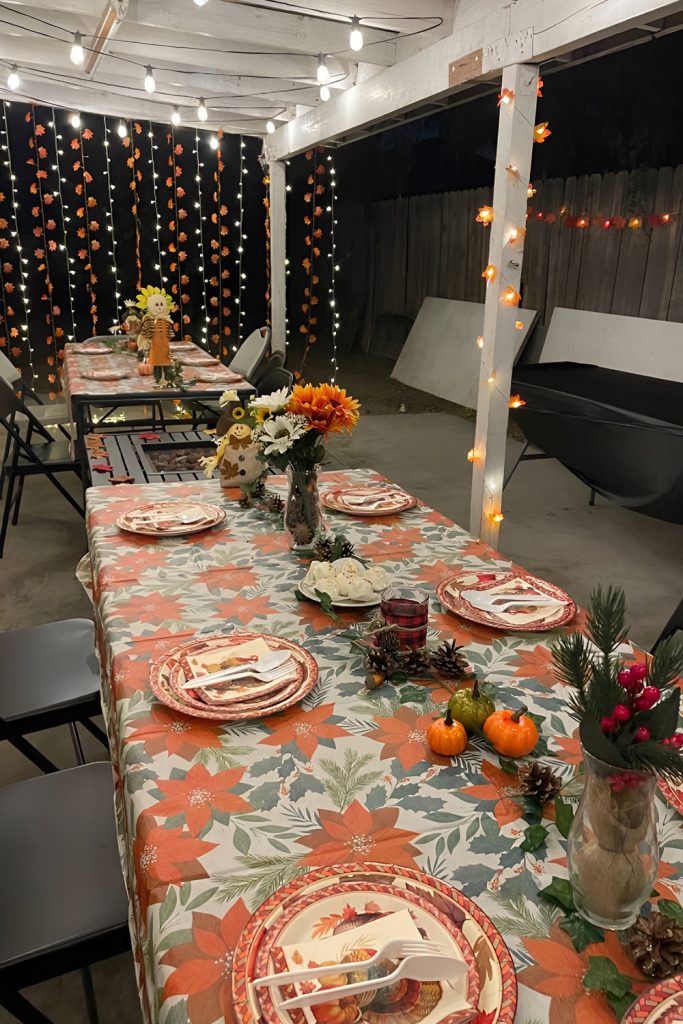 25 Easy Thanksgiving Hosting Ideas for a Stress-Free Holiday - Insiderlyfe