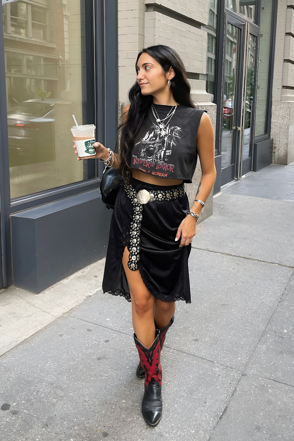 16+ Edgy Western Grunge Looks for Cold-Weather Style - Insiderlyfe