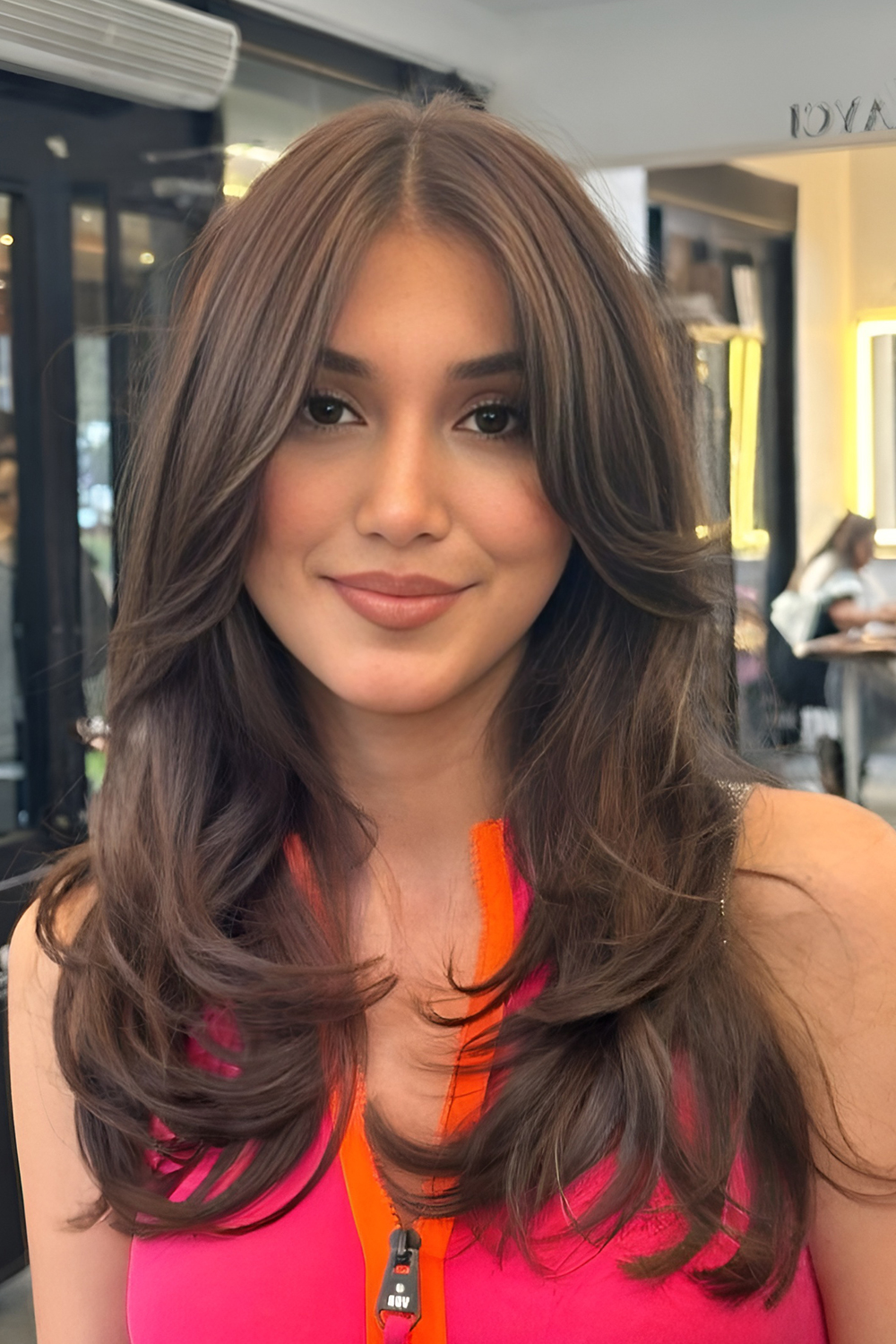 10 Long Hairstyles with Face-Framing Layers That Turn Heads - Insiderlyfe