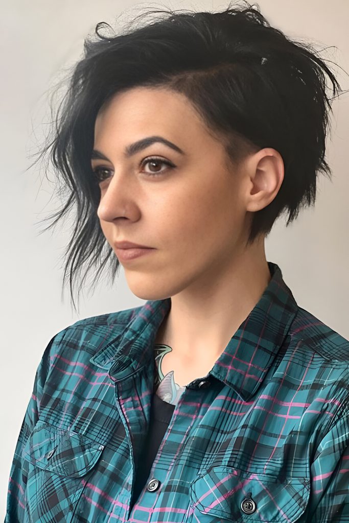 22 Punk Haircuts for Women Who Want a Wild Makeover - Insiderlyfe