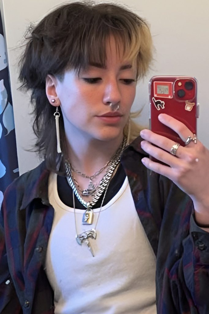22 Punk Haircuts for Women Who Want a Wild Makeover - Insiderlyfe