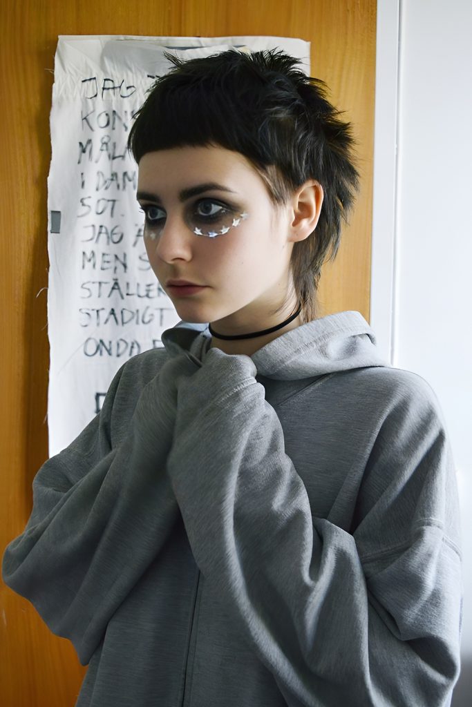22 Punk Haircuts for Women Who Want a Wild Makeover - Insiderlyfe